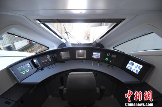 中国首款自主知识产权时速160公里城际动车组获准生产_凤凰资讯