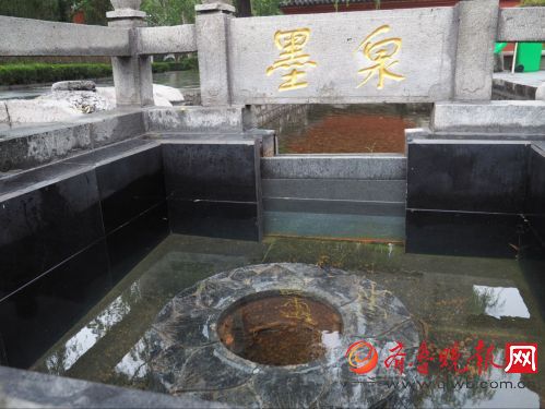 济南章丘墨泉停喷700天后复涌了 有望重现喷涌若轮壮丽景象 手机凤凰网