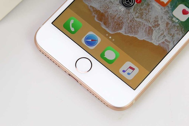 双8对决！苹果iPhone8P被三星Note8虐得有点惨_凤凰科技