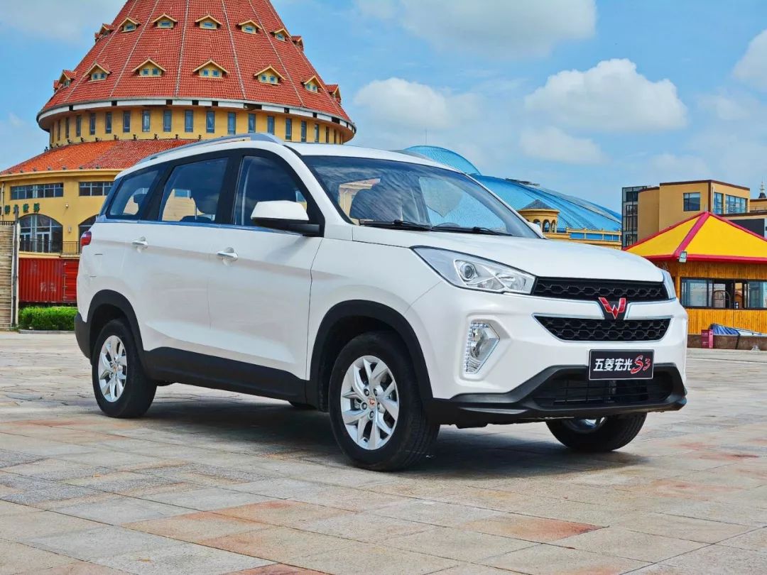 7座大空间，4.99万起，这款新上市SUV感觉要火！_凤凰网汽车_凤凰网
