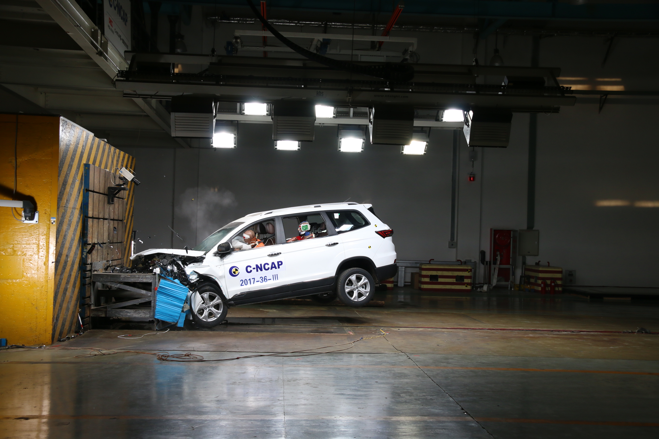 “315”专题系列之五款不安全车：众泰的五星不值_凤凰网汽车_凤凰网