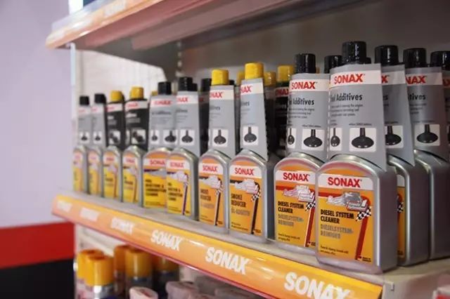 「资讯」抢先看，SONAX将在GT Show上演比基尼洗车_凤凰网汽车_凤凰网