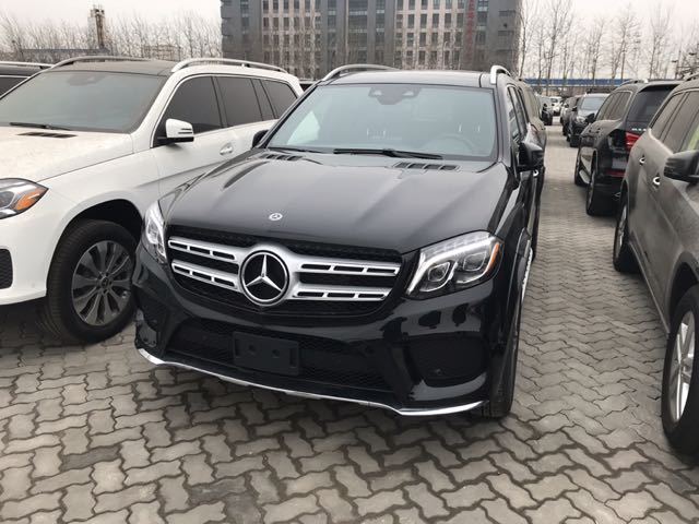 18款奔驰gls450最新鹰眼大灯加上发光星标更加时尚_凤凰网汽车_凤凰网