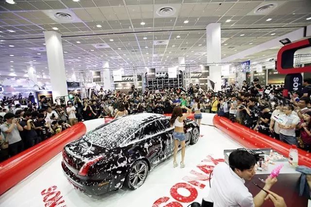 「资讯」抢先看，SONAX将在GT Show上演比基尼洗车_凤凰网汽车_凤凰网