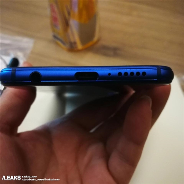 iPX侧目！华为nova 3e真机360°曝光：双玻璃刘海屏_凤凰科技