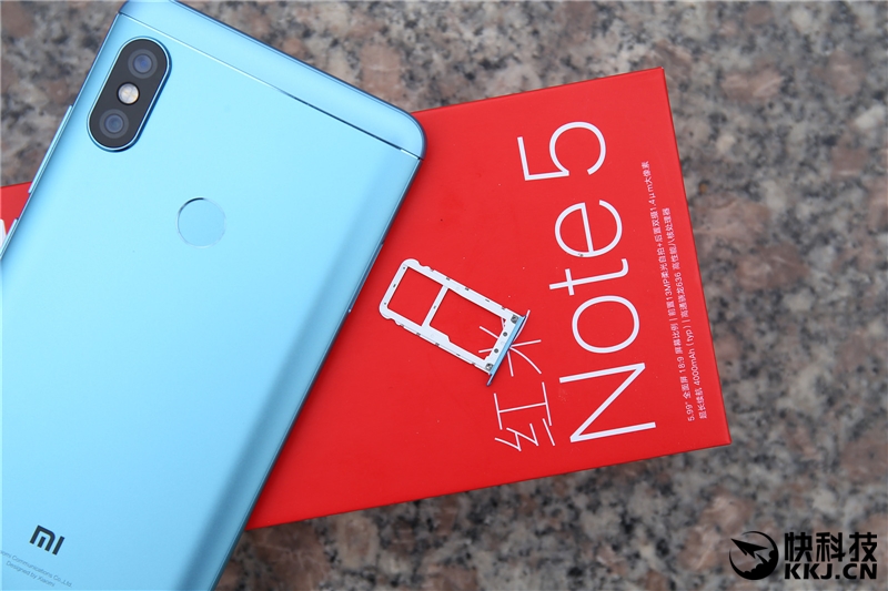 1099元起！千元旗舰红米Note 5评测：骁龙636+6GB内存_凤凰科技