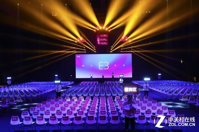 全面屏魅蓝E3正式发布 高通神U加持 售1799元起_凤凰科技