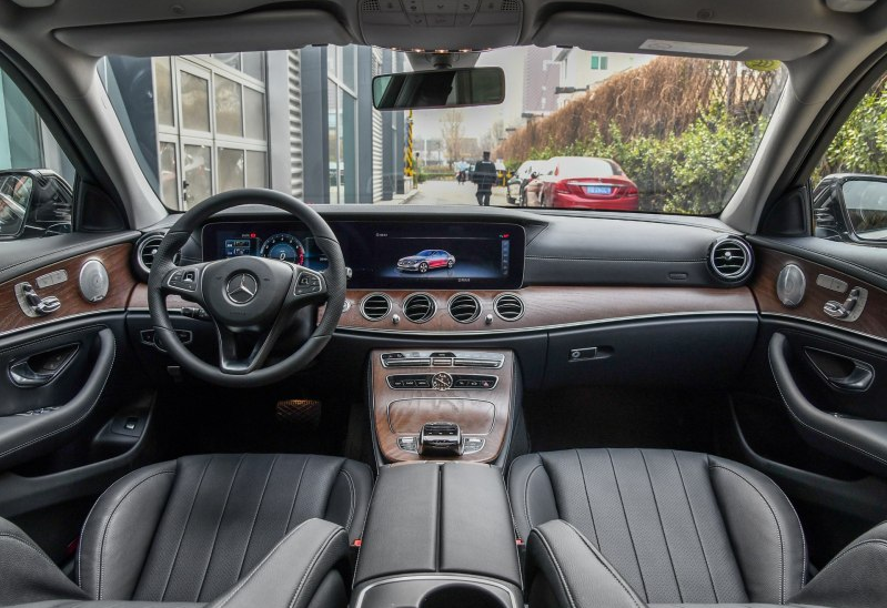 德系对比，奔驰E300L与宝马530Li哪款才是你心目中的身份担当？_凤凰网汽车_凤凰网