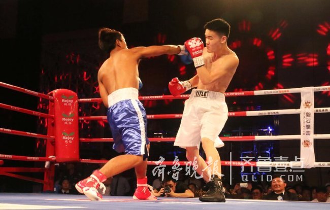 2018IBF中国职业拳击联赛山东赛区德州站开赛_凤凰资讯