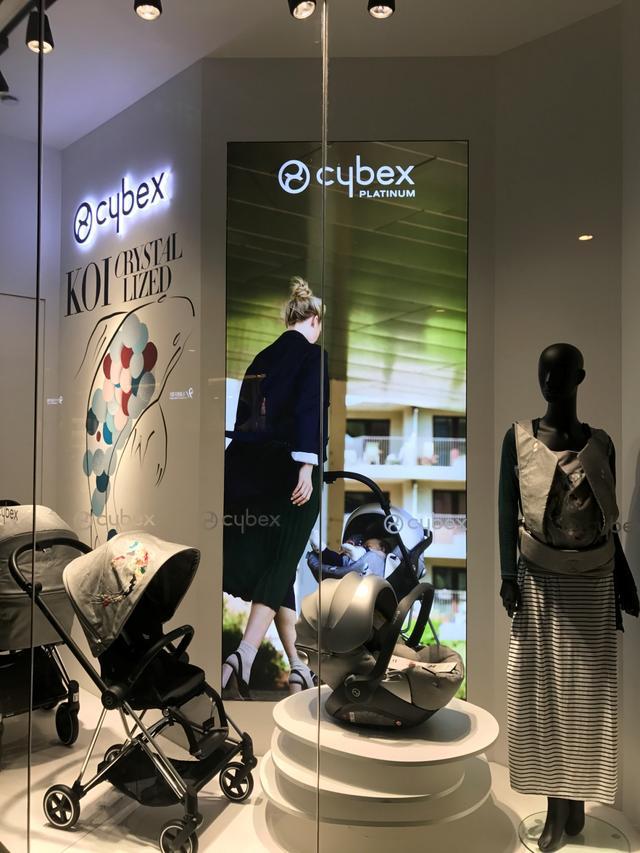 CYBEX上海月星环球港店——全国第一家独立品牌形象店盛大开业_凤凰网娱乐_凤凰网