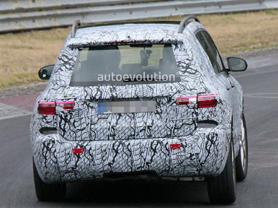 奔驰缩小版“GLK”年底亮相 动力或超宝马X1_凤凰网汽车_凤凰网