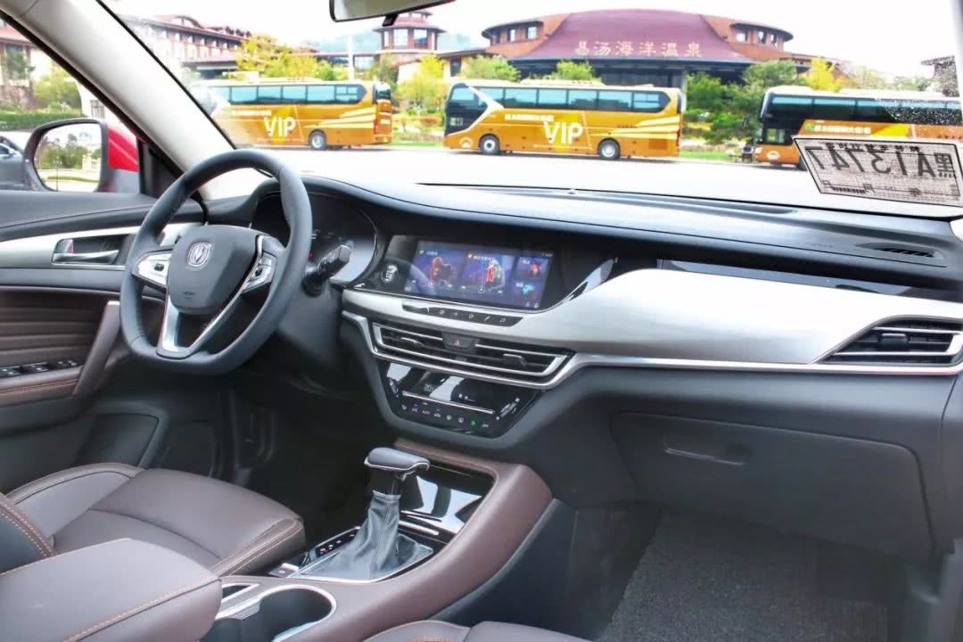 新一代神车指南，长安全新CS35PLUS如何成为万千车迷的心动之车？_凤凰网汽车_凤凰网