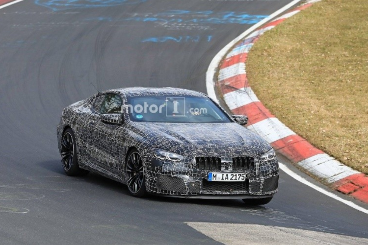 宝马M8谍照曝光 或于十月亮相巴黎