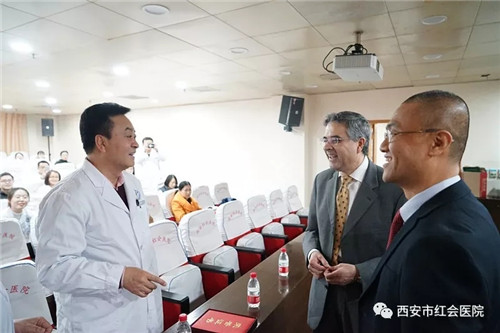 美国斯坦福大学教授Jamie R Lopez来西安市红会医院交流授课_陕西频道_凤凰网
