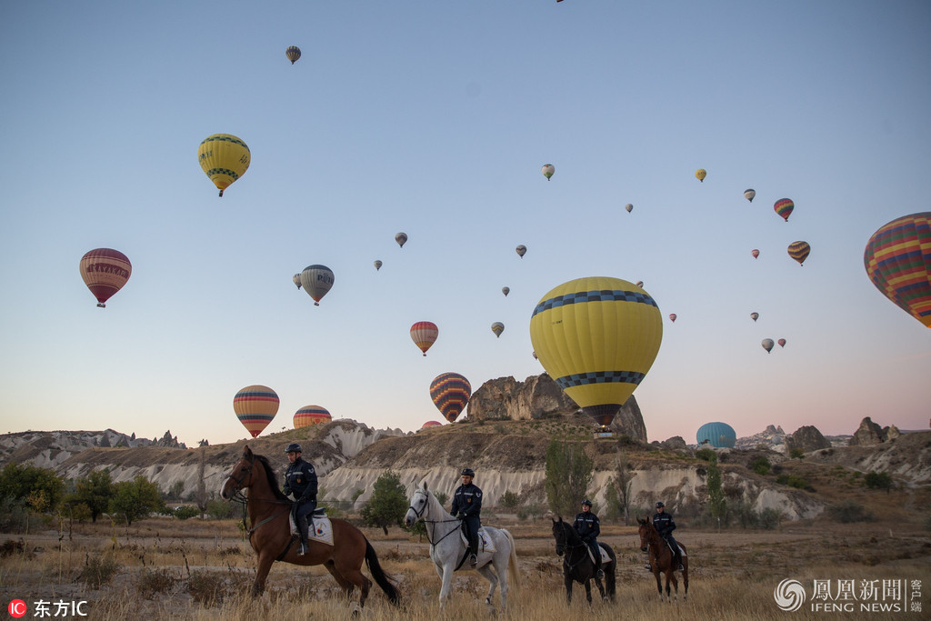 土耳其热气球升空_财经_凤凰网
