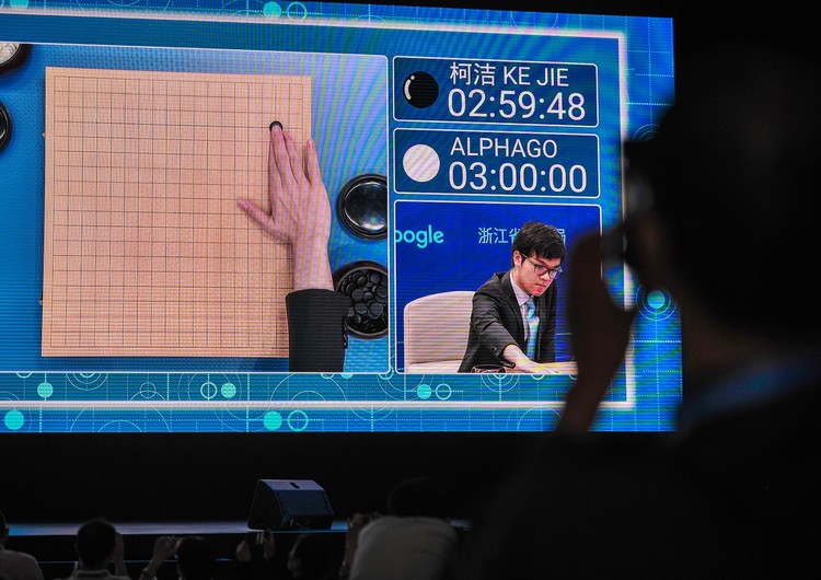 柯洁说：后两场全力以赴，之后不再与AI对弈_凤凰资讯