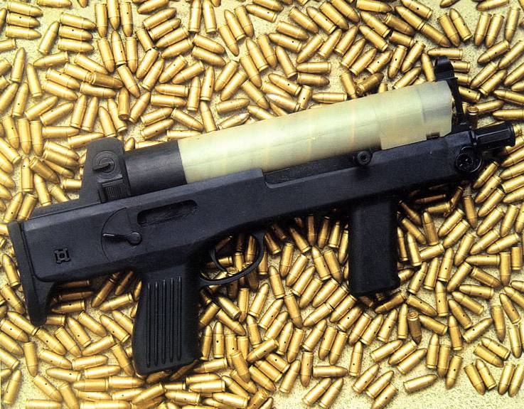 这些国产步枪应该很少有人见过，有的可以上下两个弹匣供弹