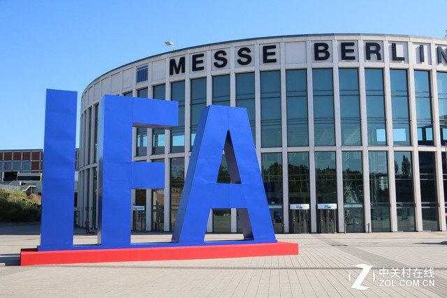 IFA电视盘点 2017最后一波旗舰全在这里_凤凰资讯