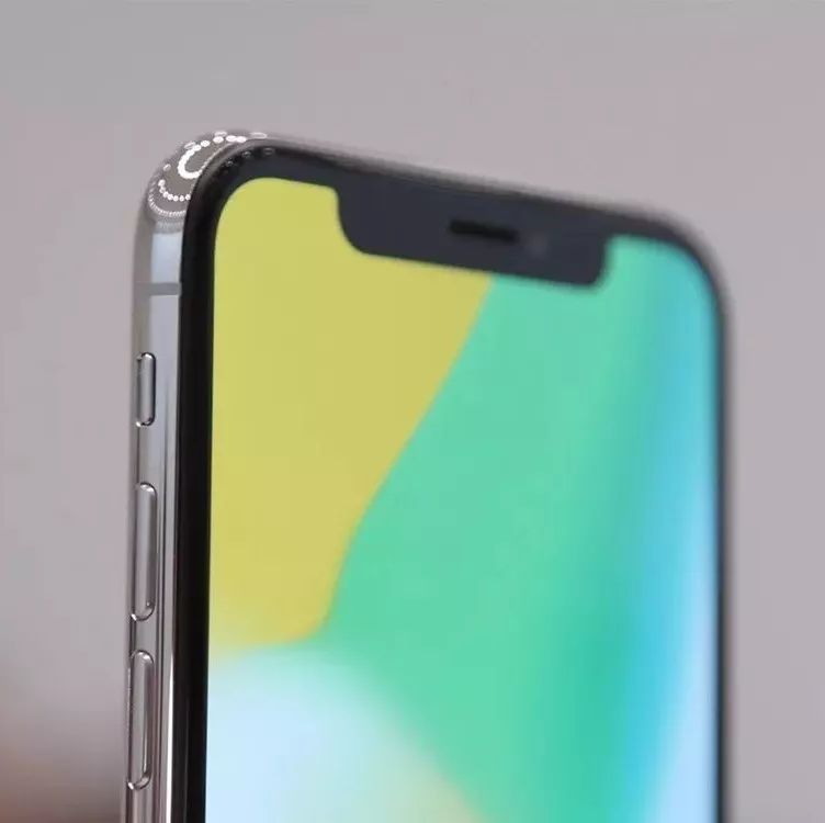 苹果准备了 300 万台 iPhone X，但可能一天就抢光了_凤凰科技