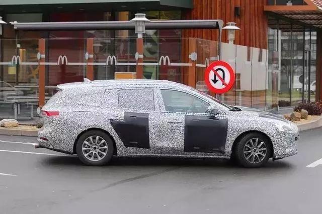 福克斯全家福大合集 两厢 三厢 旅行版 重振3年前月销3万台局面_凤凰网汽车_凤凰网