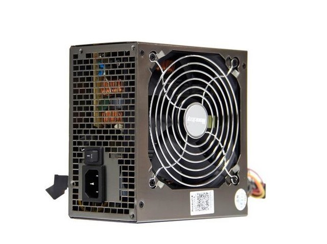 高功率强实力 航嘉多核WD600最配98K_凤凰科技