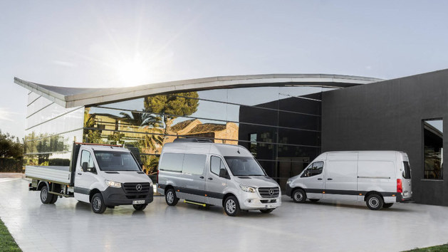 奔驰新Sprinter官图发布 推入门级前驱车_凤凰网汽车_凤凰网