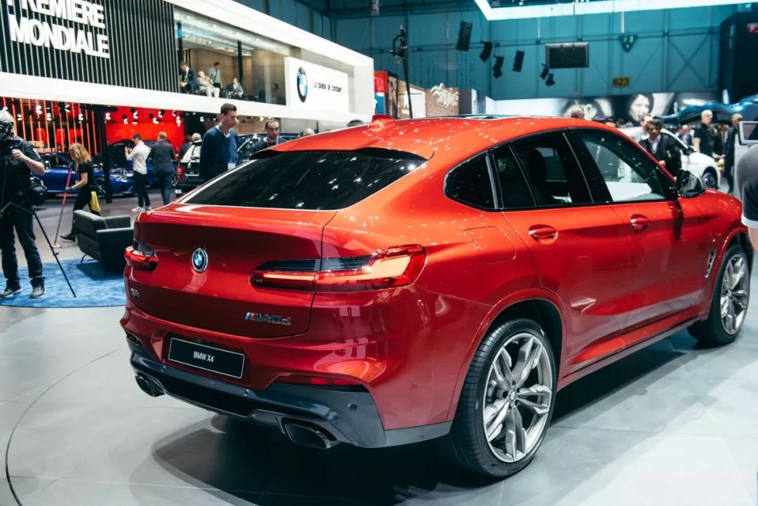 全新X4不仅设计配置再进化，还要为宝马谈大局讲奉献｜日内瓦时间_凤凰网汽车_凤凰网