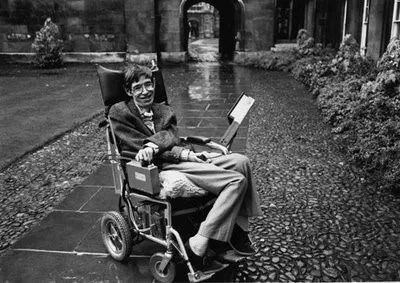 史蒂芬·霍金：最爱往娱乐圈跑的毒舌科学家_凤凰资讯