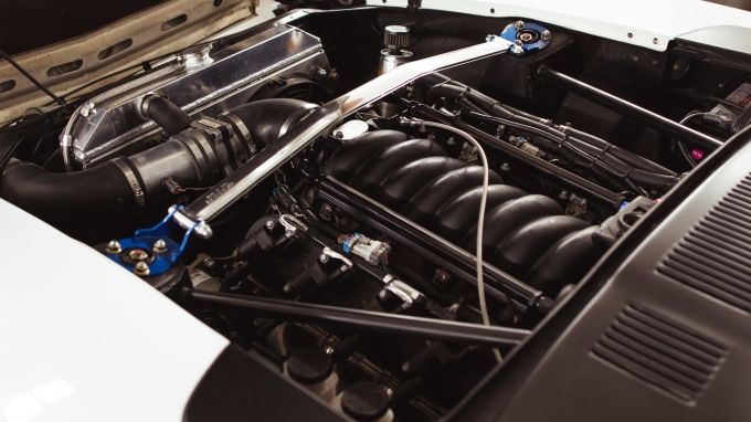 让一台日本跑车拥有美式V8的咆哮，需要几步？_凤凰网汽车_凤凰网