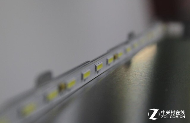 万元级专业显示器将应用Mini LED背光_凤凰科技