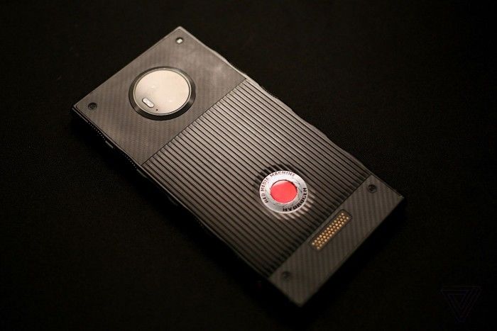 Red Hydrogen One上手：一款拥有野心的智能手机_凤凰科技