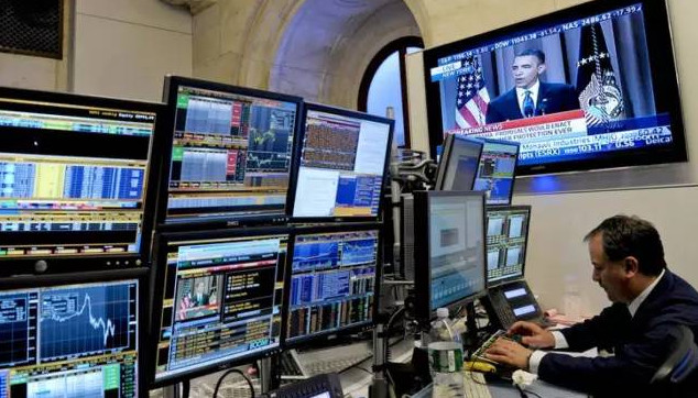 万得VS腾讯QTrade：兵分两路，B端见？_凤凰科技