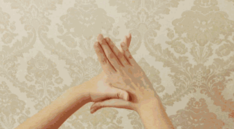 每天上万步却伤了膝盖？“拍手走”一步等于平常走百步，健康加倍_凤凰网健康_凤凰网