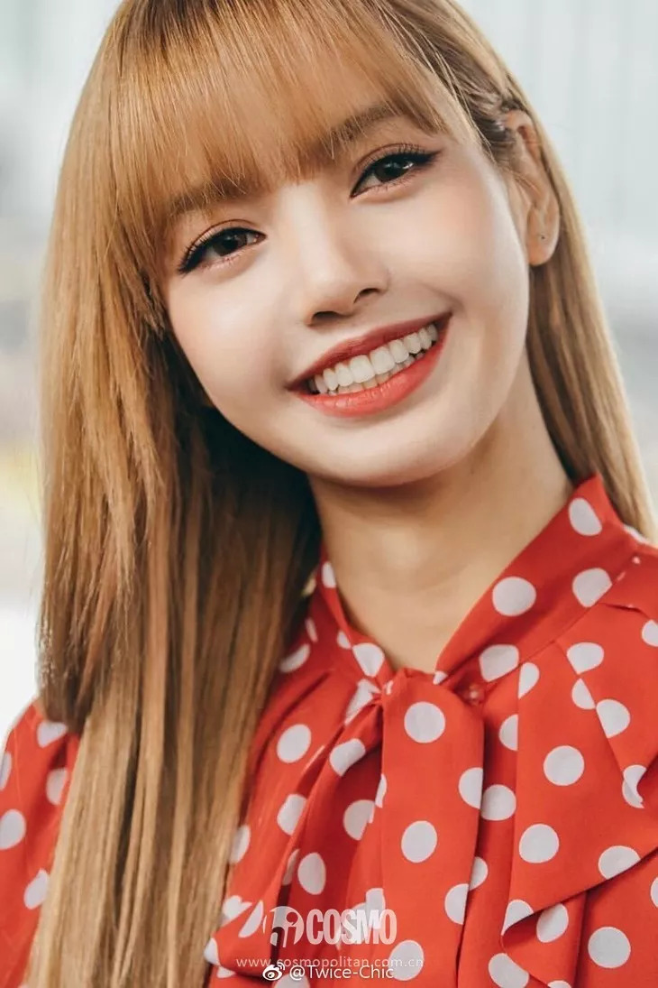 最美泰妹是哪位？最甜是Lisa_凤凰网