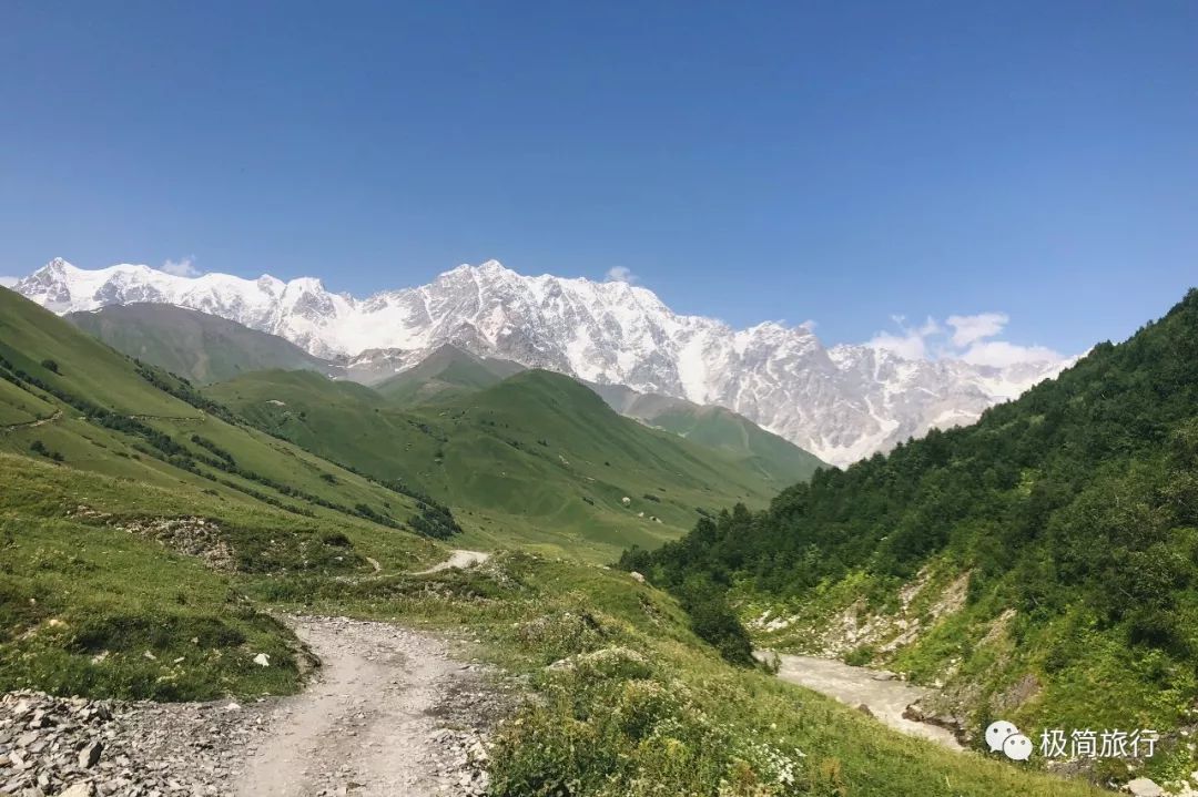格鲁吉亚 | 2千元的机票，2百元的酒店，行走在高加索雪山下最美的风景__凤凰网